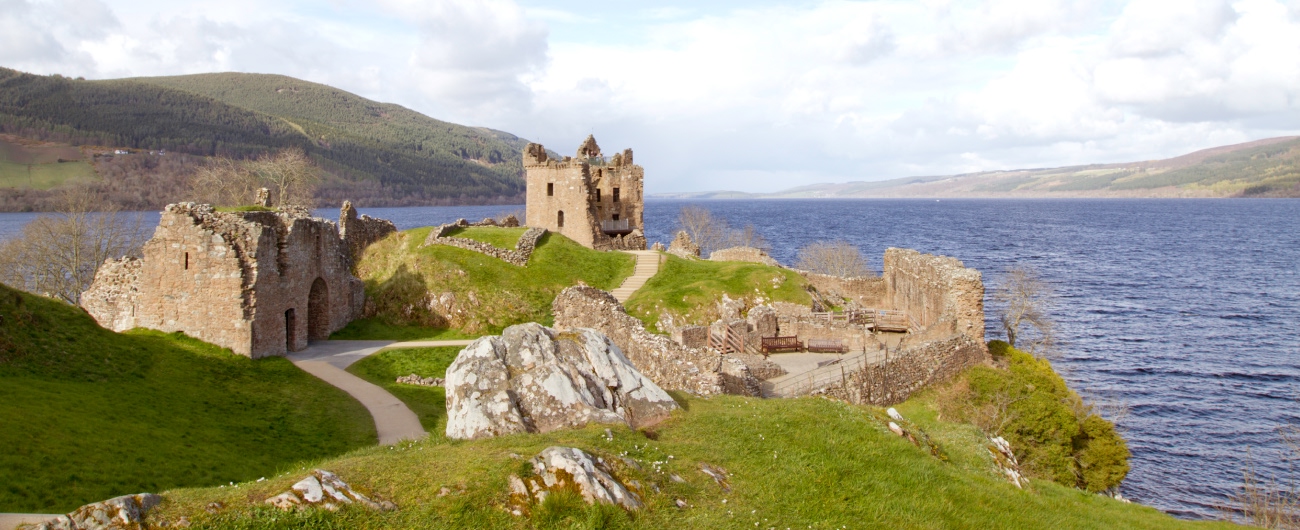 Cheap flights to Scotland | Vueling
